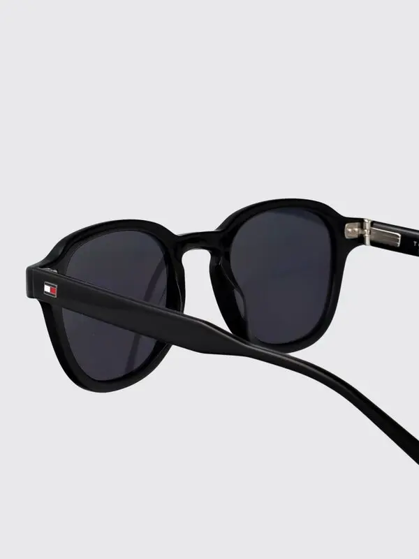 Tommy Hilfiger Sunglasses Colour - Black