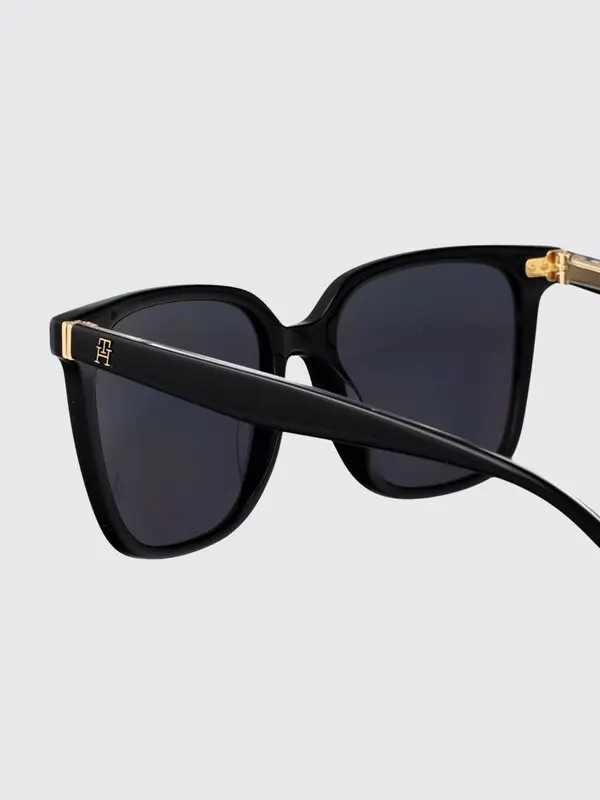 Tommy Hilfiger Square Frame Sunglasses