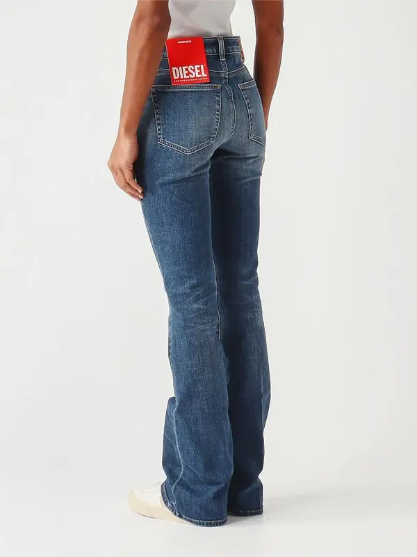 DIESEL® Jeans Colour