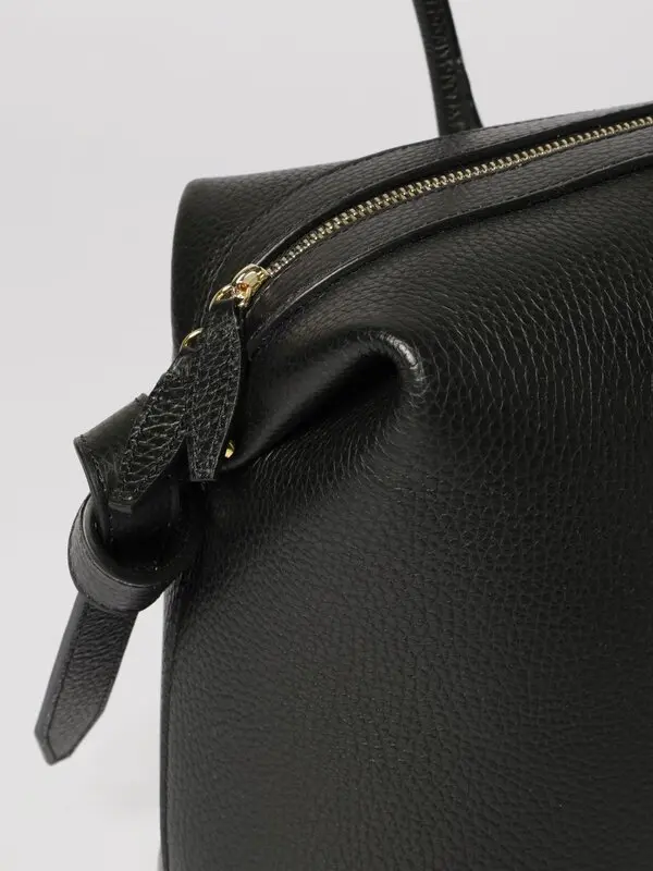 Yuzefi Brioche Bag In Grained Leather