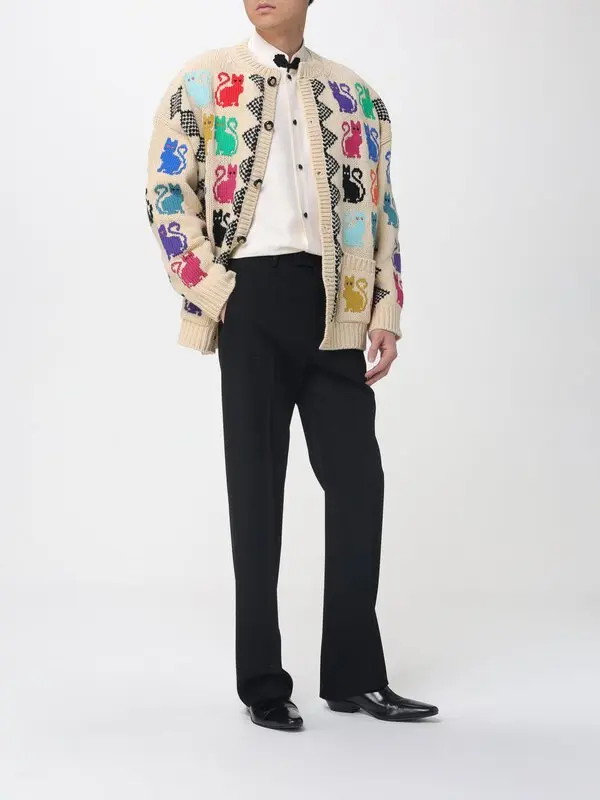 Valentino Garavani Trousers Colour