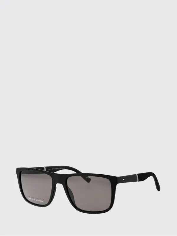 Tommy Hilfiger Sunglasses Colour
