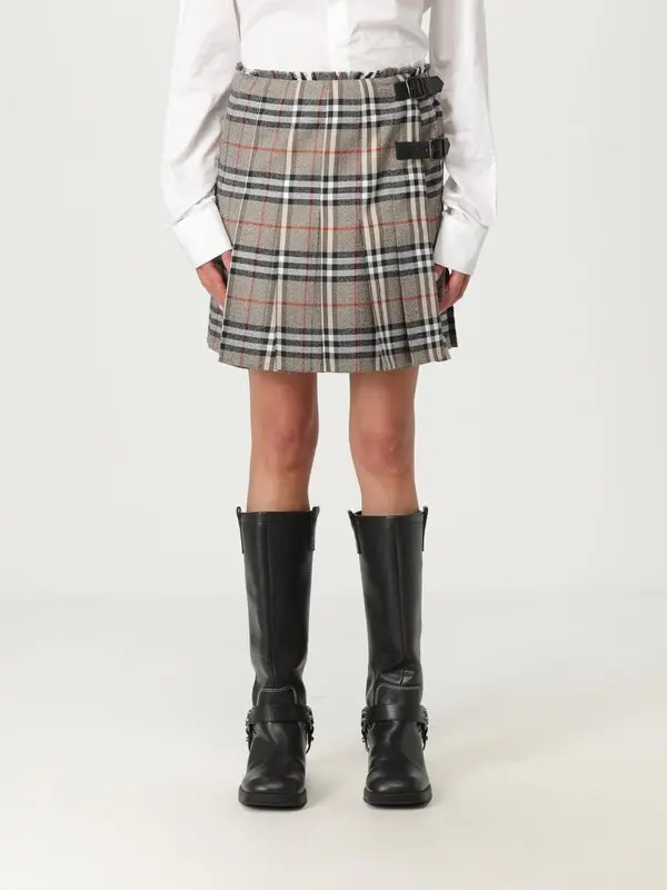 Burberry Skirt Colour