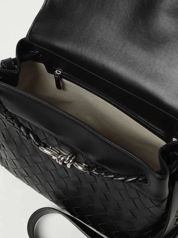 Bottega Veneta Shoulder Bag Colour