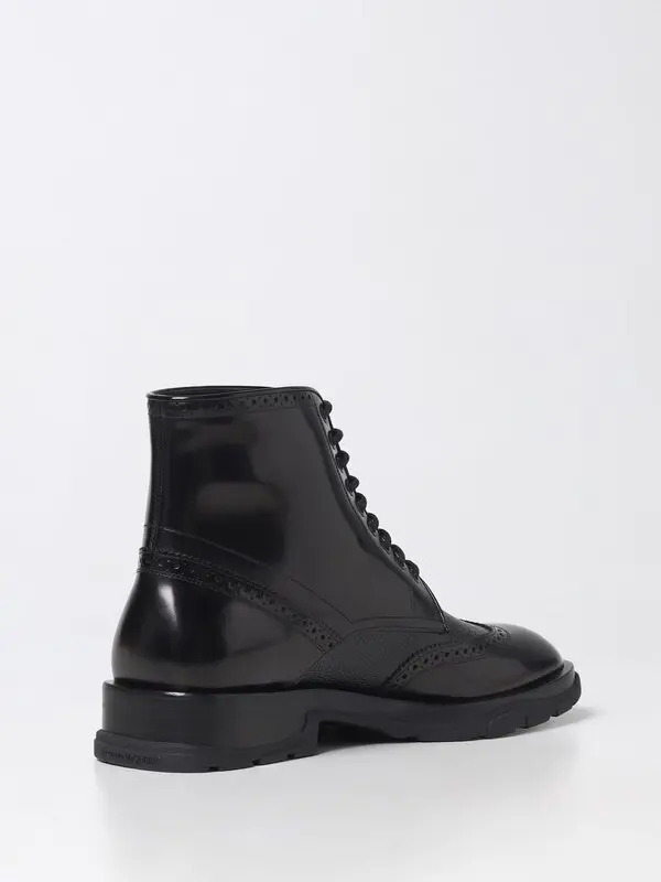 Alexander McQueen Boots Colour