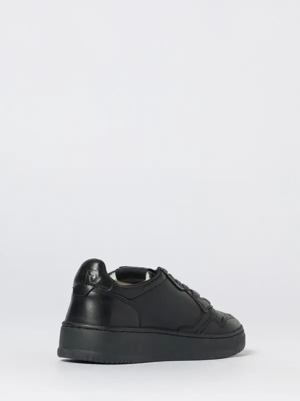 AUTRY Medalist Low Leather Sneakers