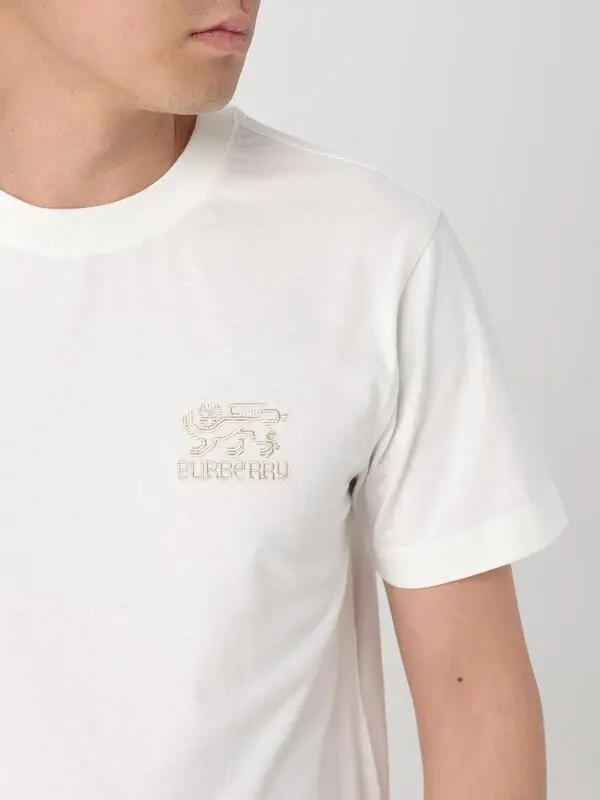 Burberry T-shirt Colour