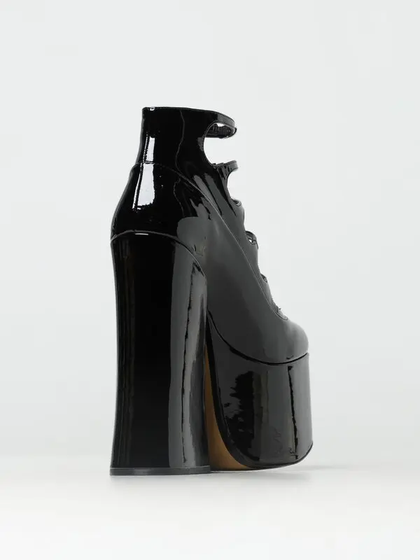 Marc Jacobs Court Shoes Colour