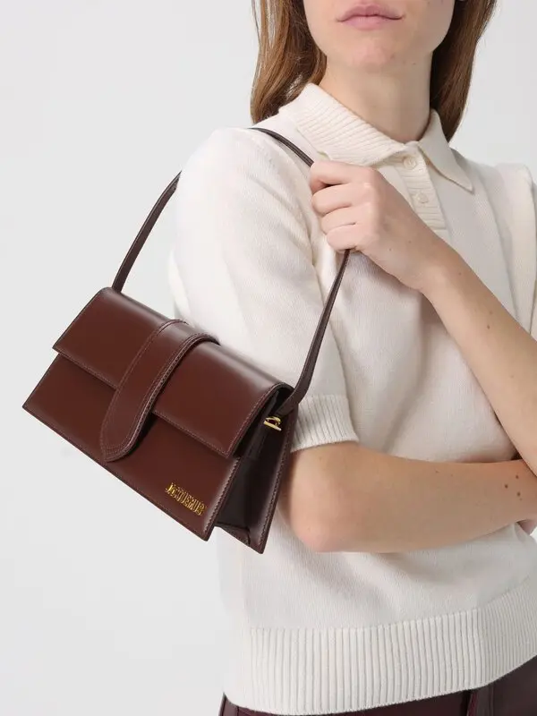 Jacquemus Shoulder Bag Colour