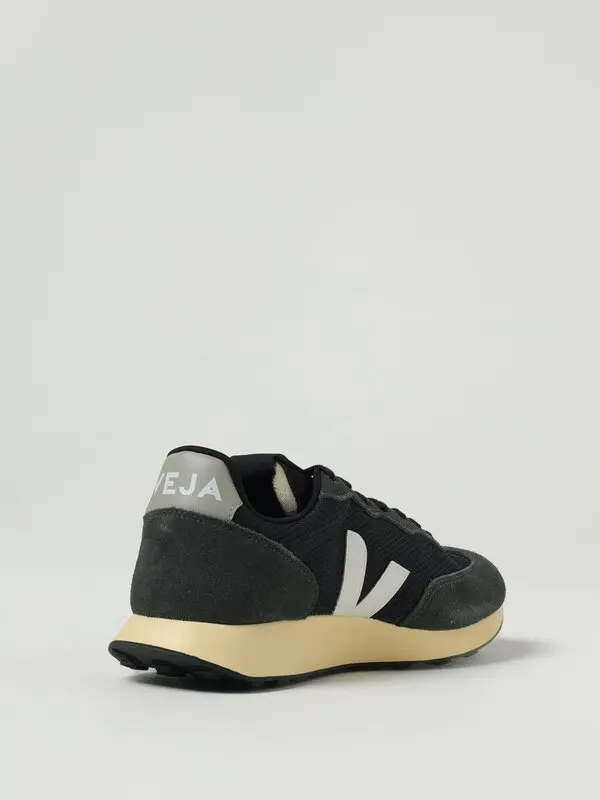 VEJA Trainers Colour