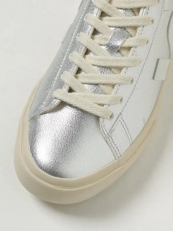 VEJA Trainers Colour