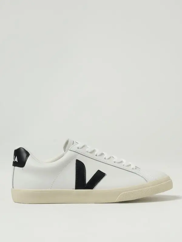 VEJA Trainers - White