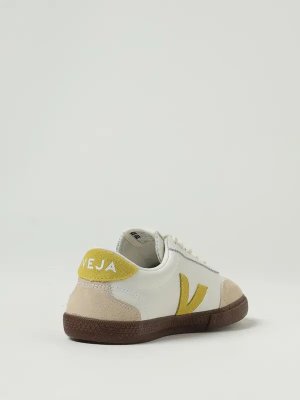 VEJA Trainers Colour