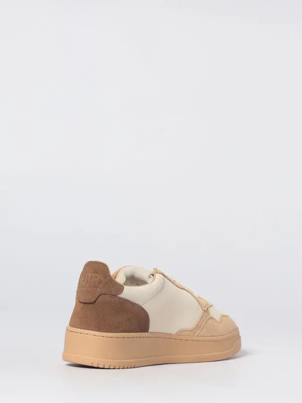 AUTRY Medalist Low Suede Sneakers