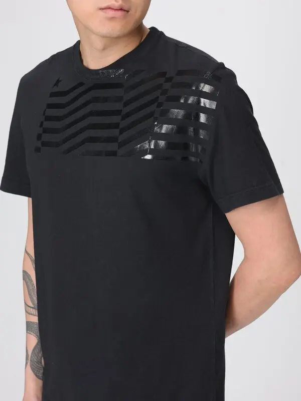 GOLDEN GOOSE T-shirt Colour
