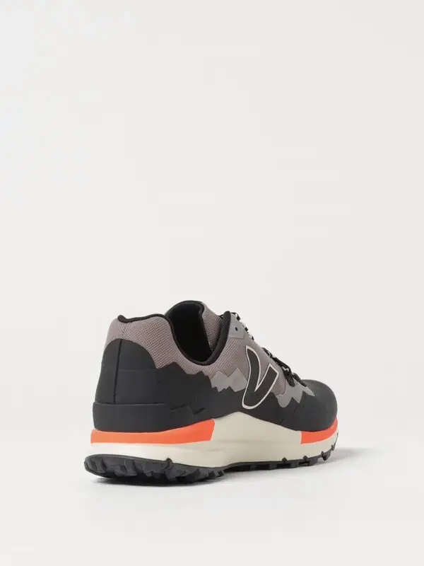 VEJA Trainers Colour
