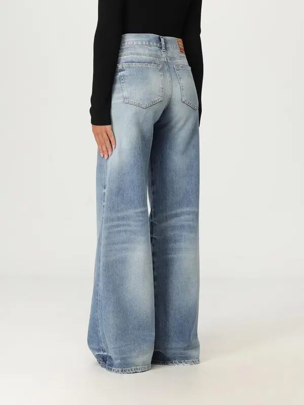 DIESEL® Jeans Colour