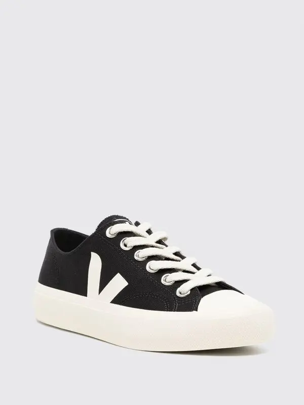 VEJA Trainers Colour