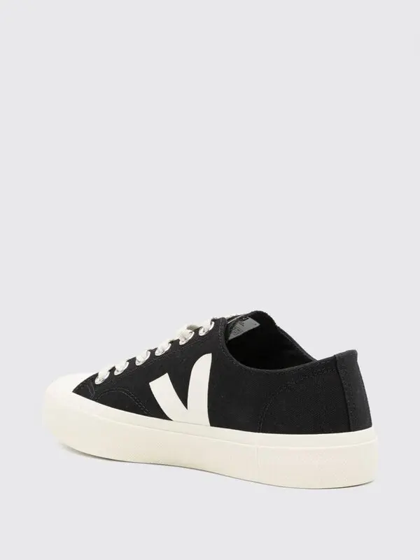 VEJA Trainers Colour