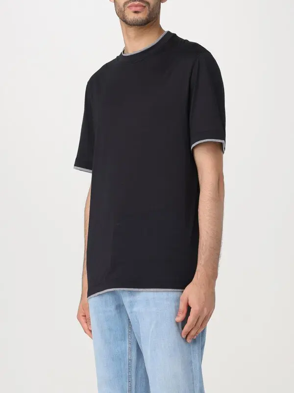 Brunello Cucinelli T-shirt Colour