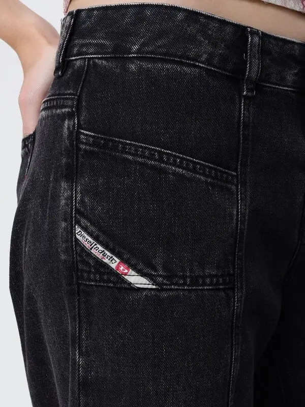 DIESEL® Jeans Colour