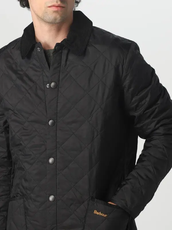 Barbour Quilted Jacket With Classic Collar - Black