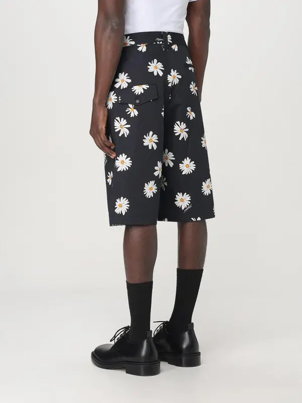 Moschino Shorts Colour