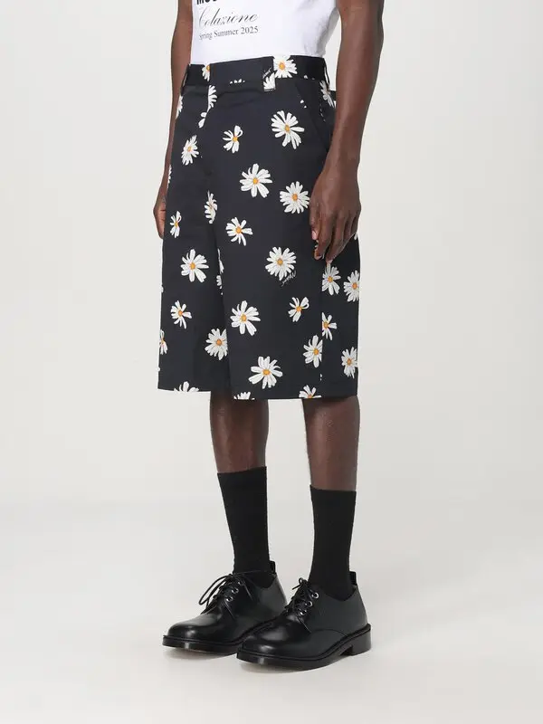 Moschino Shorts Colour