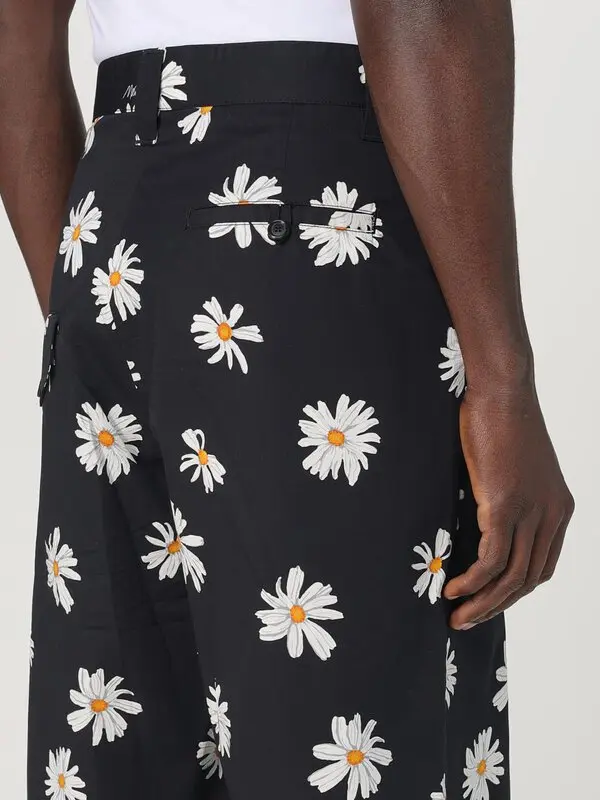 Moschino Shorts Colour