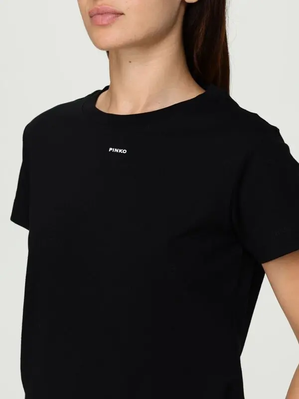 Pinko T-shirt Colour