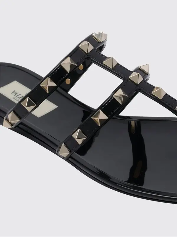 Valentino Garavani Rockstud Rubber Flip-flop Sandals