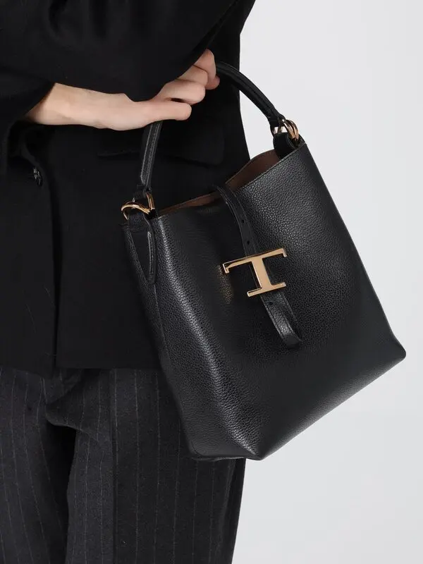 TOD'S Bucket Bag With Monogram Detail - Black