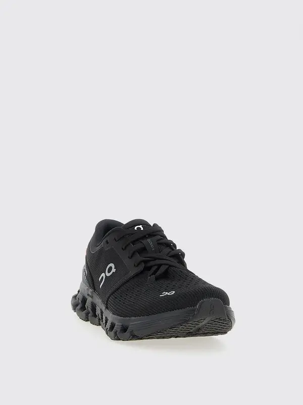 On Trainers Colour