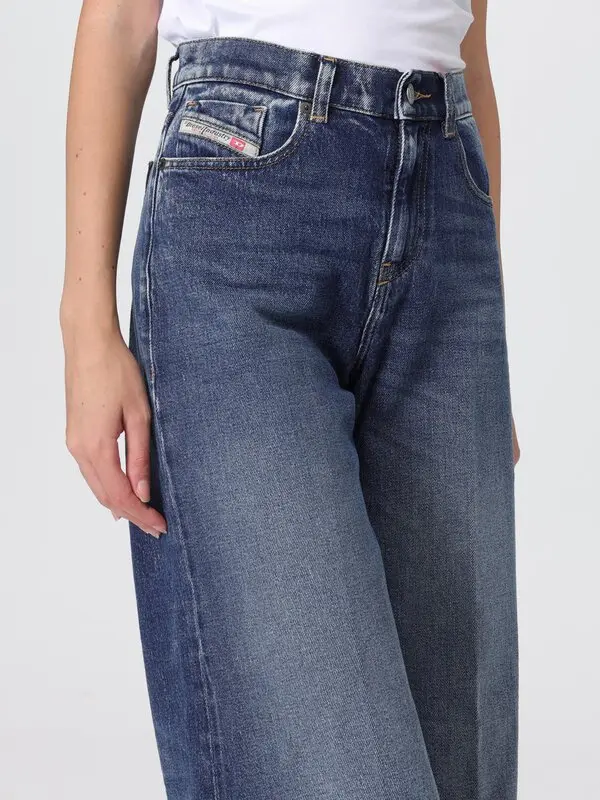 DIESEL® Jeans Colour