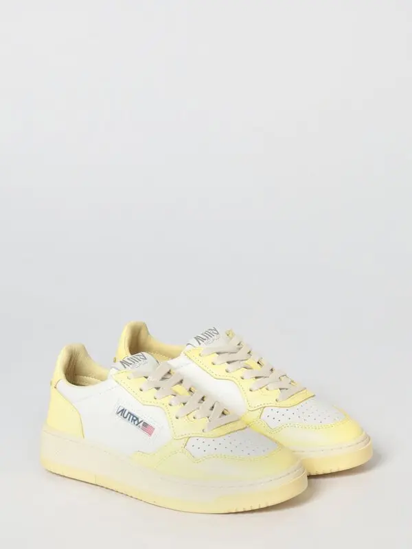 AUTRY Medalist Low Leather Sneakers
