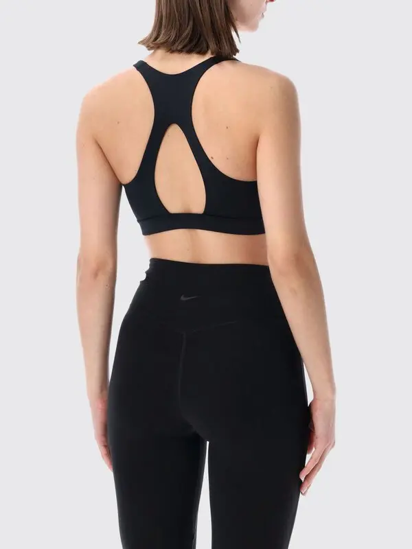 Nike Technical Fabric Cropped Top