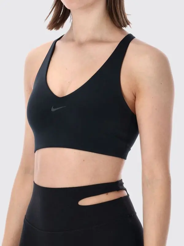 Nike Technical Fabric Cropped Top