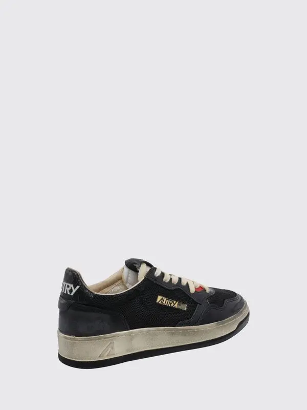 AUTRY Medalist Low Top Sneakers With Distressed Effect