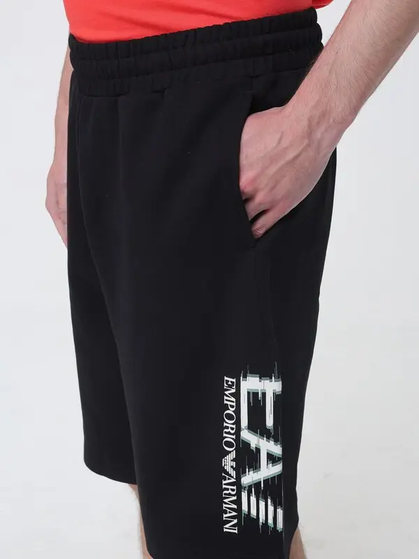 EA7 Shorts Colour - Black
