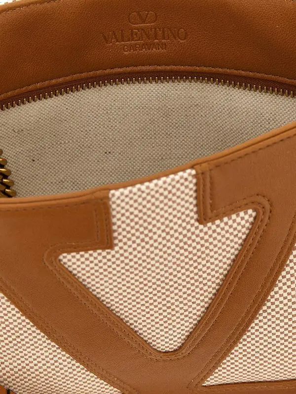 Valentino Garavani Shoulder Bag Colour