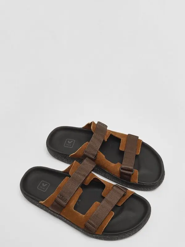 VEJA Sandals