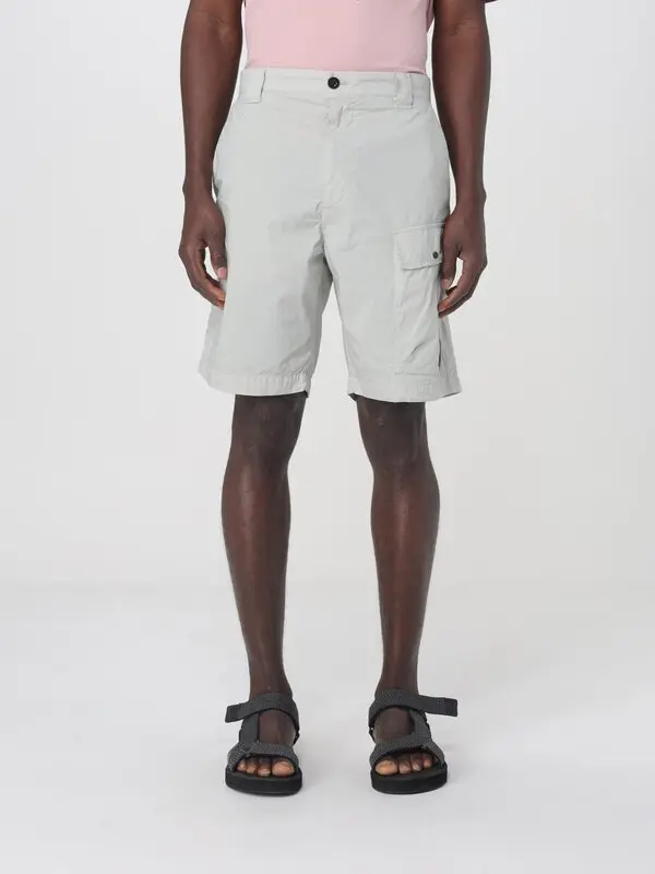 C.P. COMPANY Shorts Colour