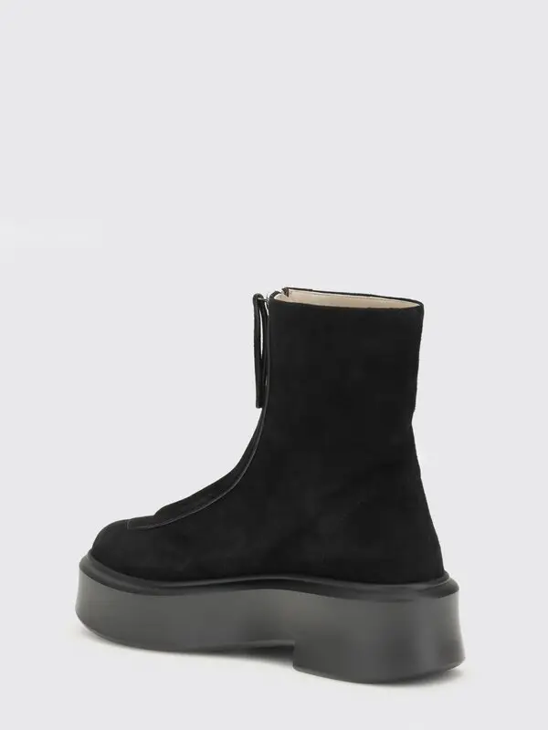 THE ROW Boots Colour