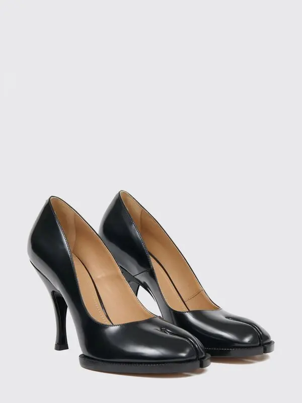 MAISON MARGIELA Brushed Leather Tabi City Pumps
