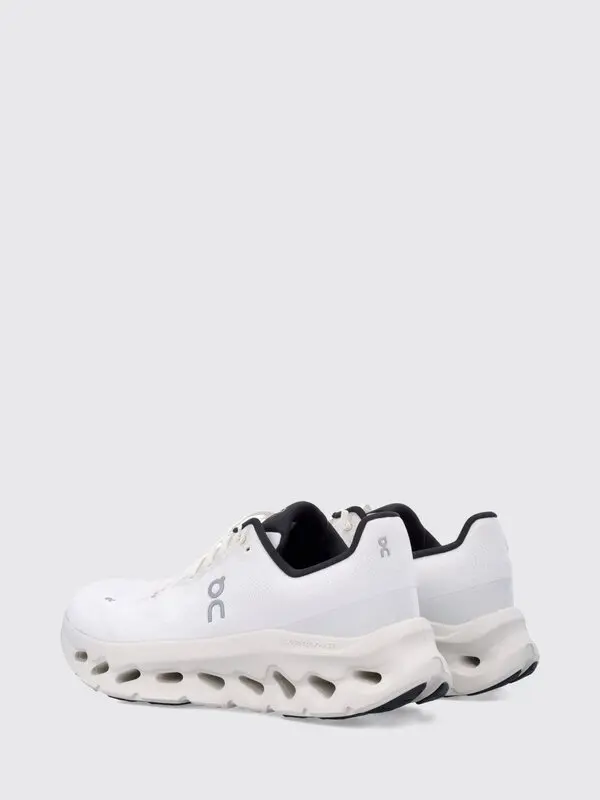 On Trainers - White