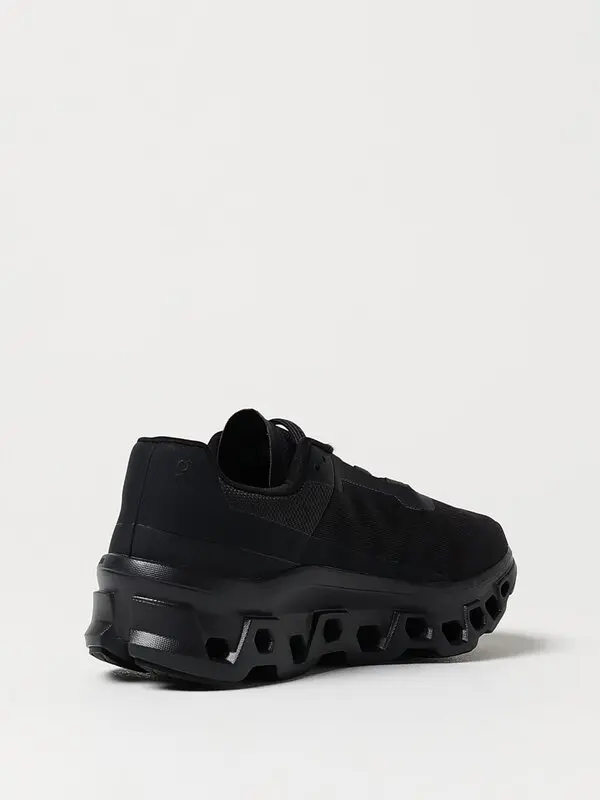 On Trainers Colour