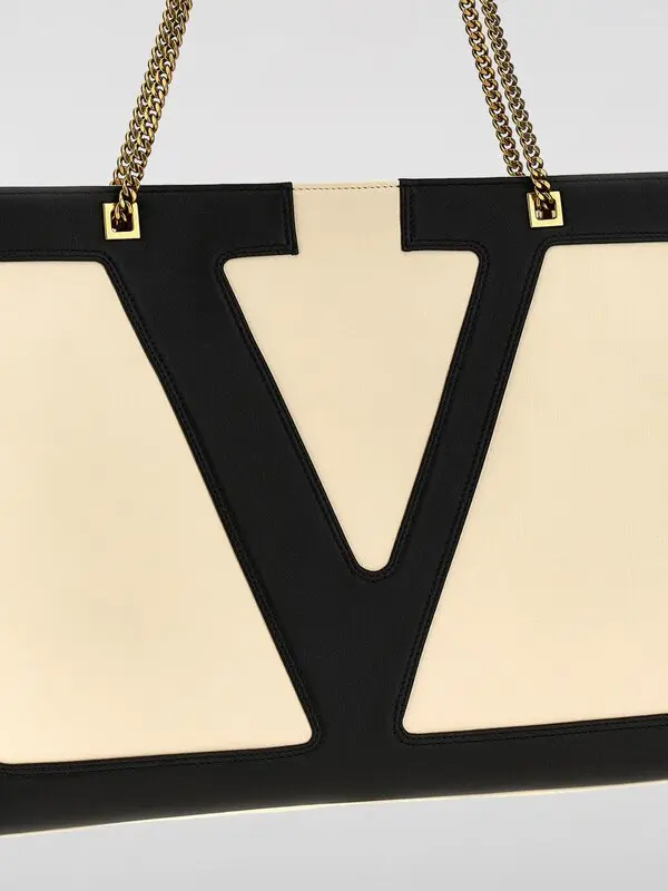 Valentino Garavani Shoulder Bag Colour