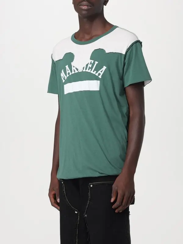 MAISON MARGIELA T-shirt Colour