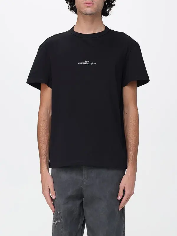 MAISON MARGIELA T-shirt Colour