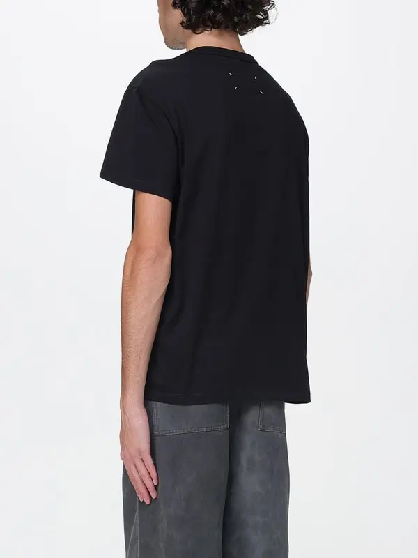 MAISON MARGIELA T-shirt Colour